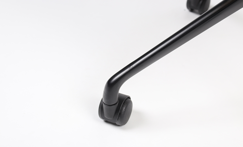 Xoko Castor Chair | Designer Office Chairs | Contemporary Furniture