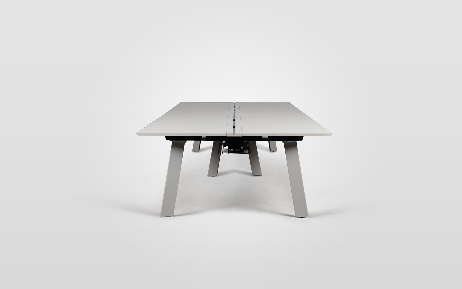 Blade 4P Workstation | Designer Desks, Home Office, Office Accessories ...